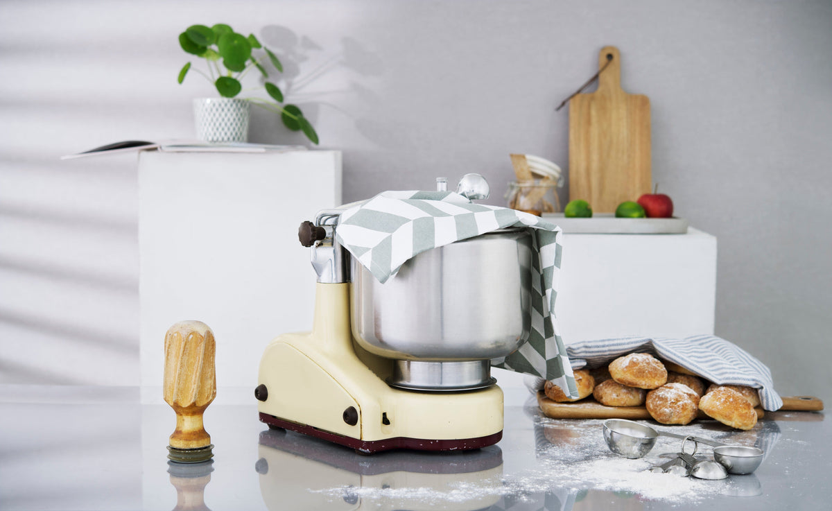 Ankarsrum Original Kitchen Machine Mixer | Toque Blanche